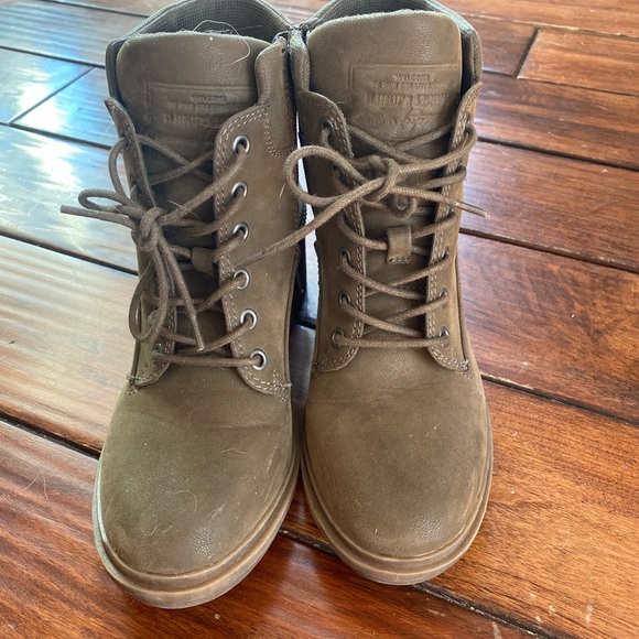 Crown Vintage | Shoes | Crown Vintage Charley Boot Size 75 These Are A ...